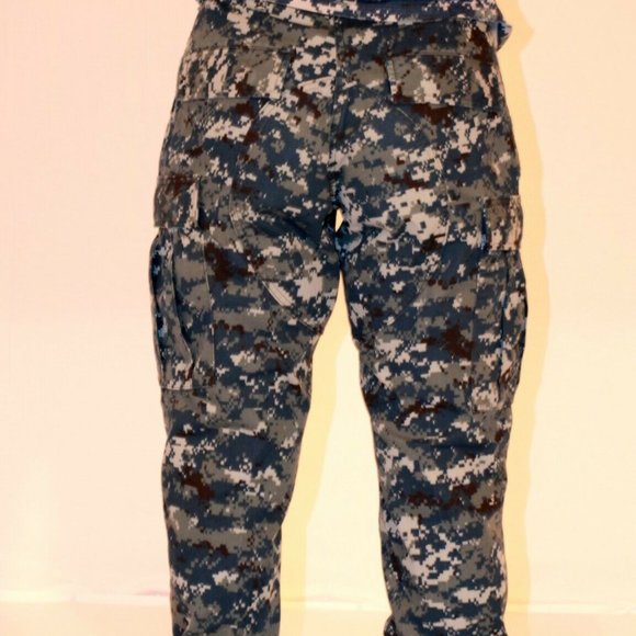 Pants | Us Navy Nwu Type 1 Blue Digital Camouflage Blueberry Uniform ...